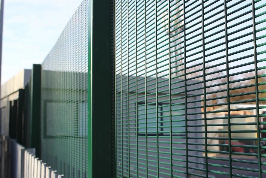 High Security 4mm Anti Climb Fencing Prison Wire Mesh 358 Panel