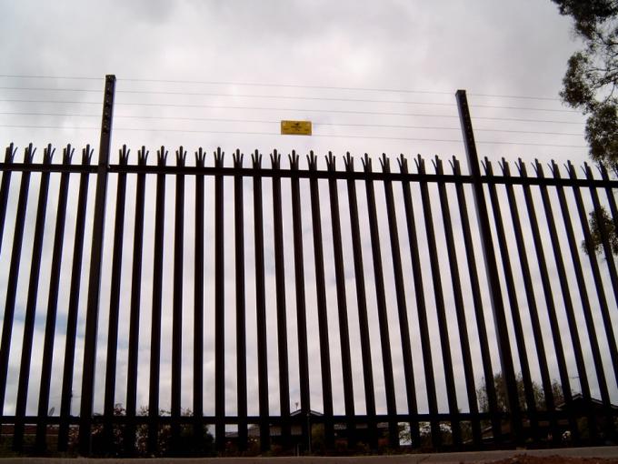 ISO9001 Steel Palisade Fencing , Splayed Top 8 Ft High Privacy Fence